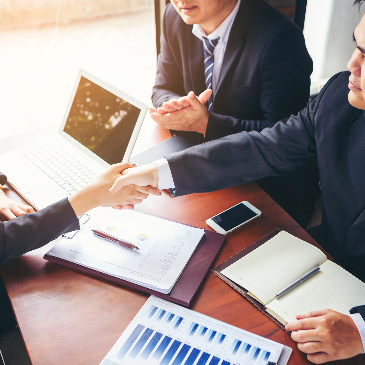 Totall-Re - Contacto